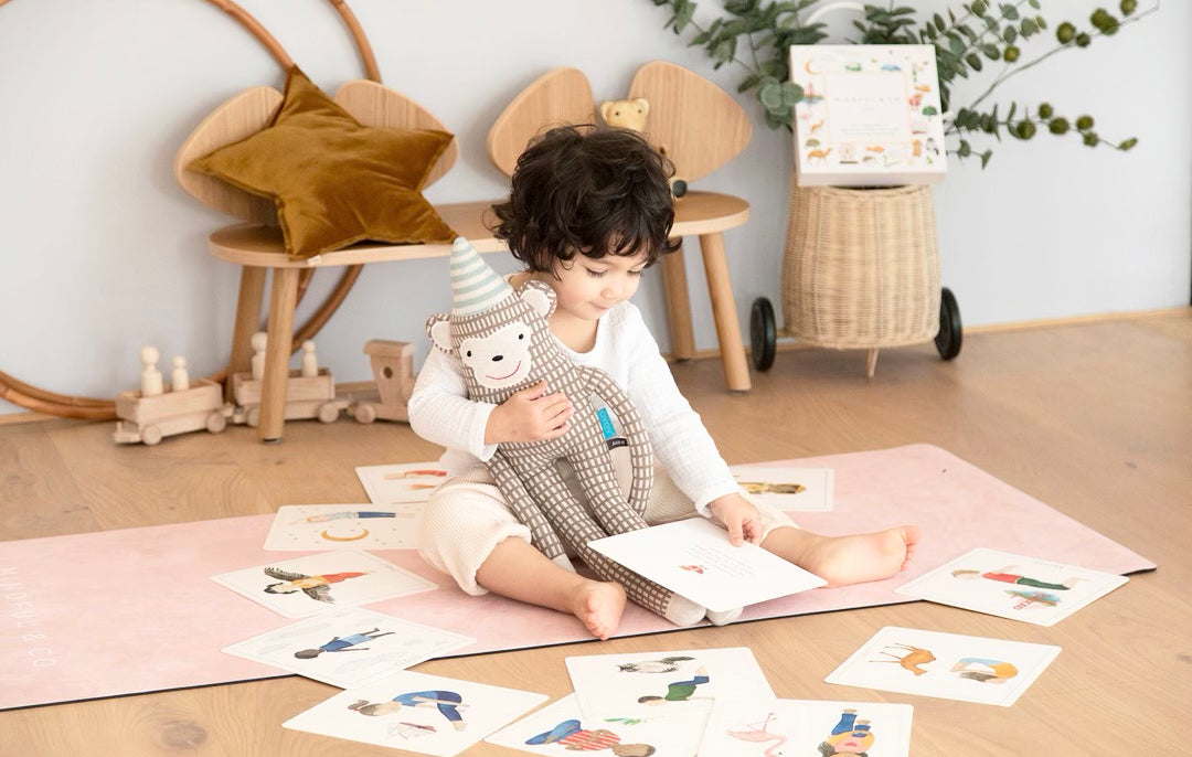 Why Kids Need 8 Hugs Daily: 8 Benefits for Emotional Well-Being ...